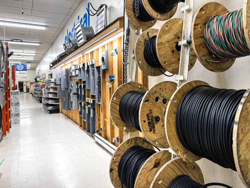 How to Calculate Wire & Fuse Sizes for Electric Motors | Grover ...