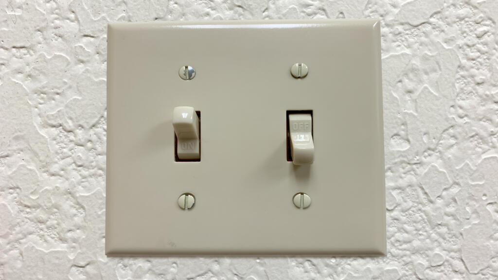 How to Hook up Switches & Plug-Ins | Grover Electric & Plumbing Supply