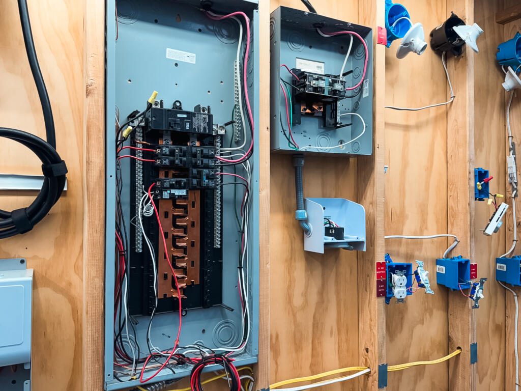 How to Make up a Service Panel | Grover Electric & Plumbing Supply